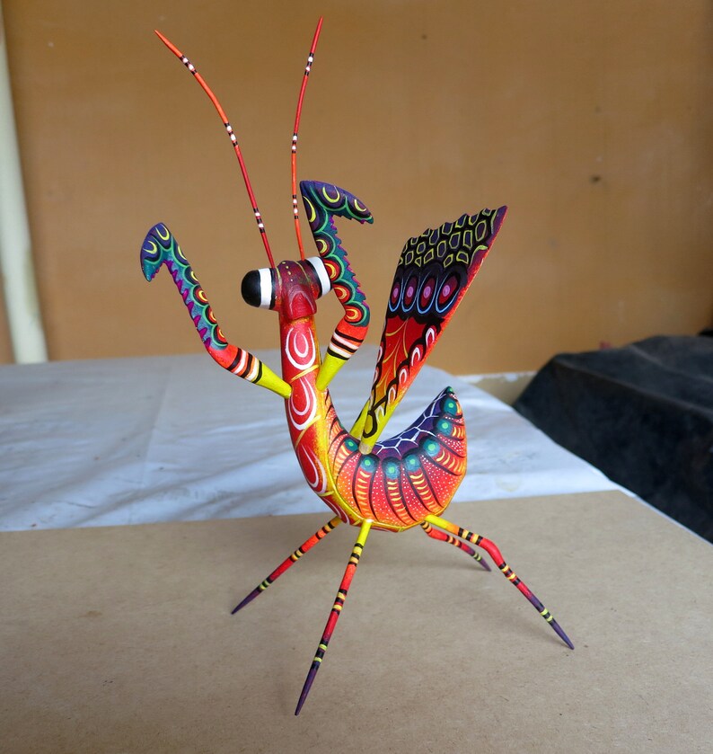 Wooden Mexican figures insect sculpture art of oaxaca | Etsy