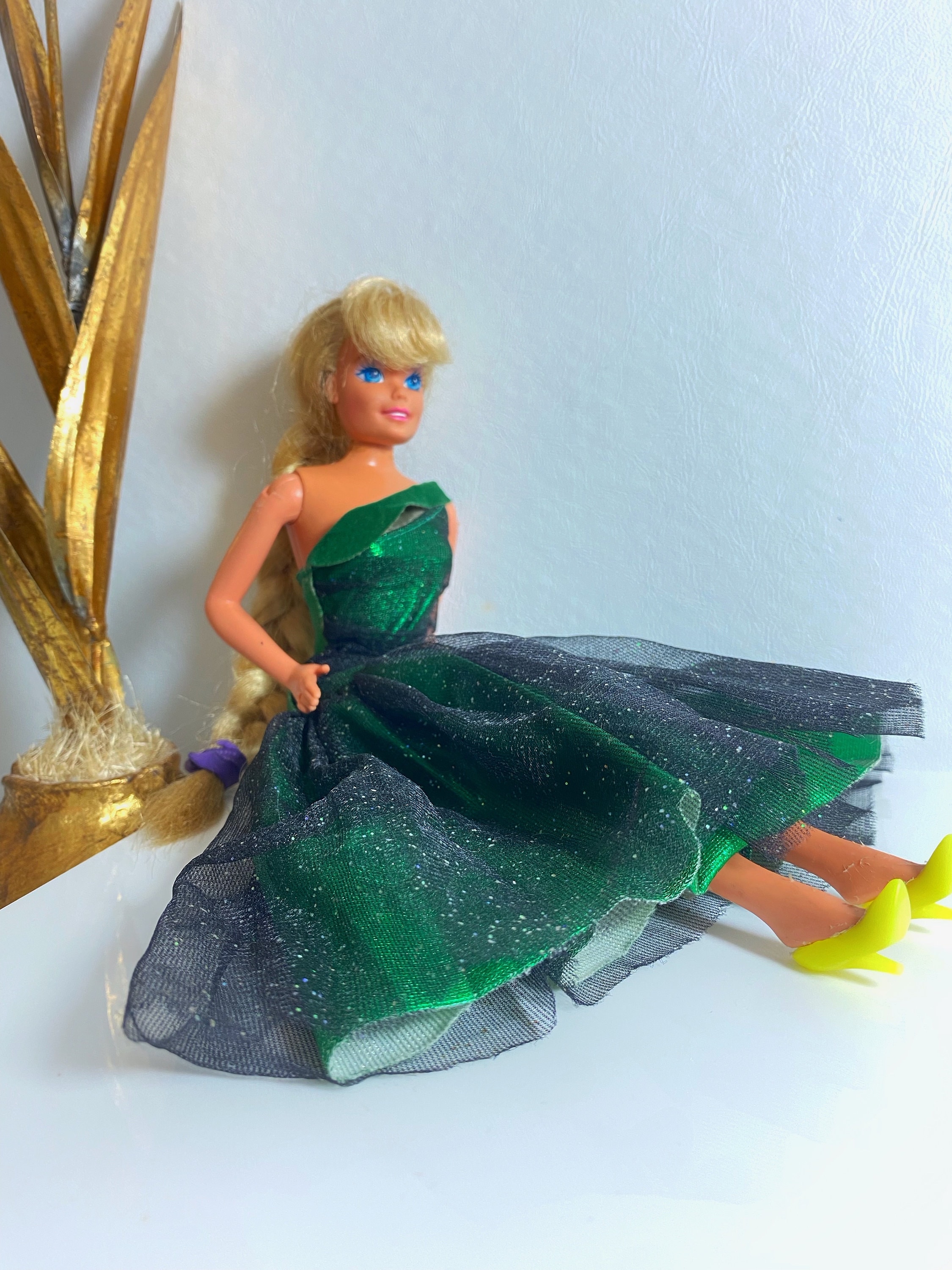 1976 Barbie Blonde Braid & Bangs Mermaid Green Gown, Vintage Fashion ...