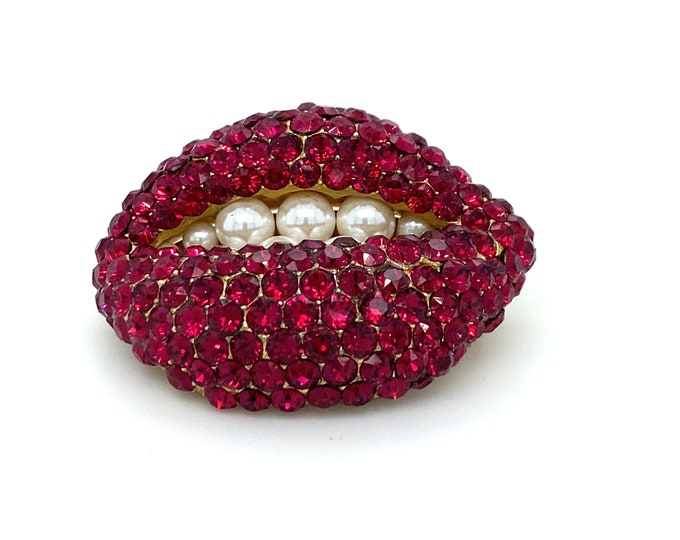 Vintage Salvador Dali Oversized Ruby Red Lips Mae West Inspired Pin - Etsy