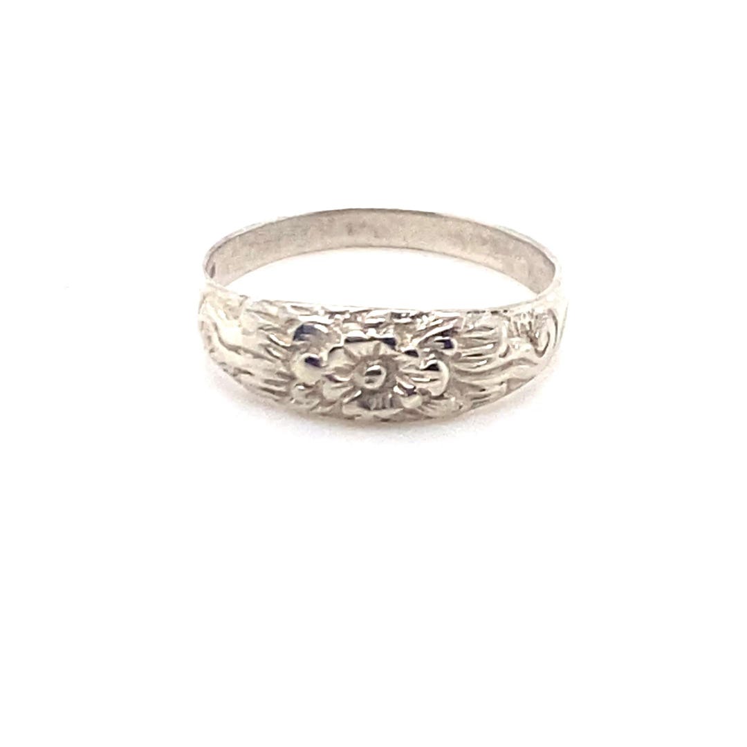 Adorable Vintage Sterling Silver Floral Patterned Tapered Wedding Band ...