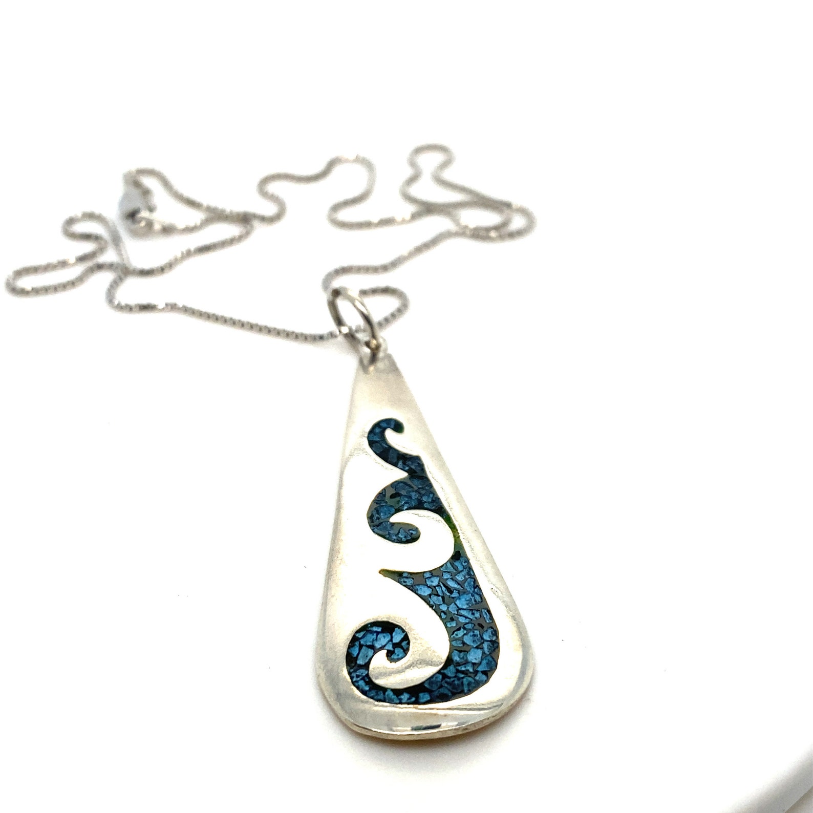 Vintage Sterling Silver and Turquoise Inlaid Necklace - Etsy