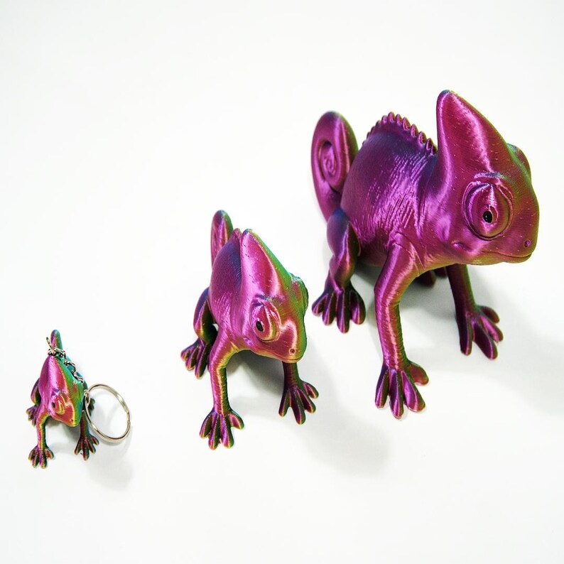 Iridescent 3D Printed Chameleon Figurine: Eco-friendly Bioplastic Decor ...