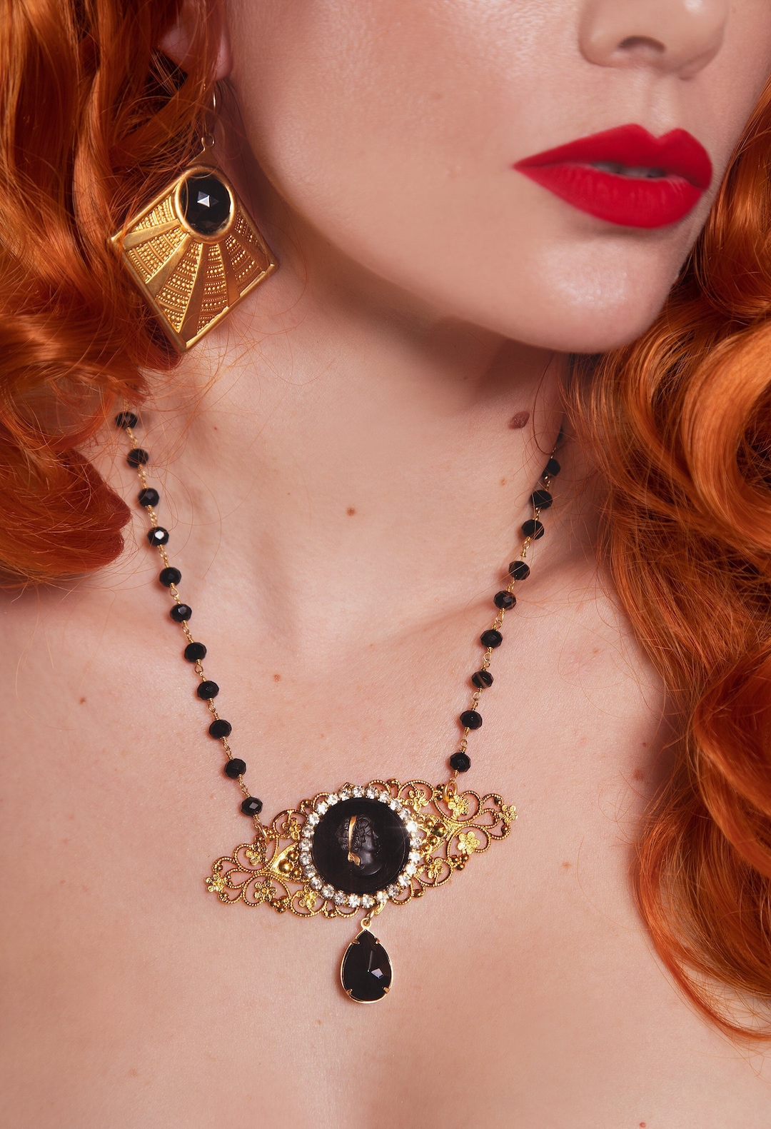 Maiden Cameo // Vintage 1940s German Jet Glass Cameo and Drop Statement ...