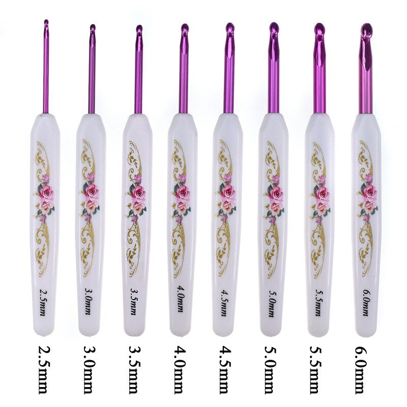 Crochet Hook Set - Includes 16 Hooks + Pink Paisley Case, Aluminum ...