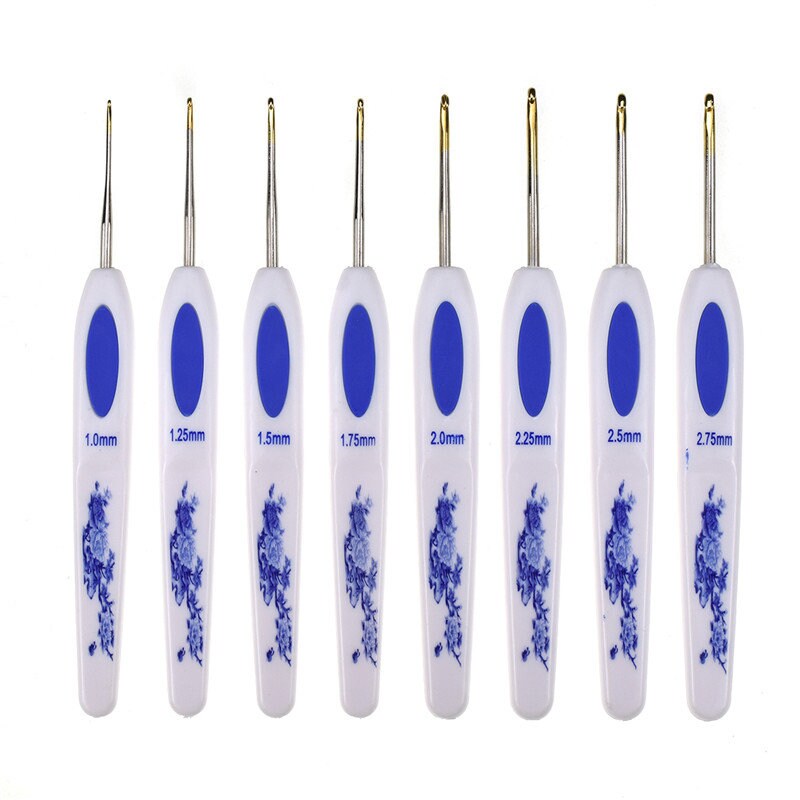 Crochet Hook Set Includes 16 Hooks Blue Paisley Case. - Etsy