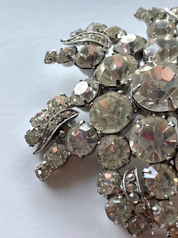 Vintage 50’s Weiss Rhinestone Wedding Brooch Signed - Gem