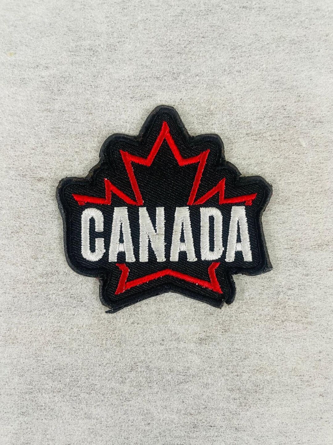 Canada Maple Leaf Patch – Embroidered Iron-on Canadian Flag Badge for ...