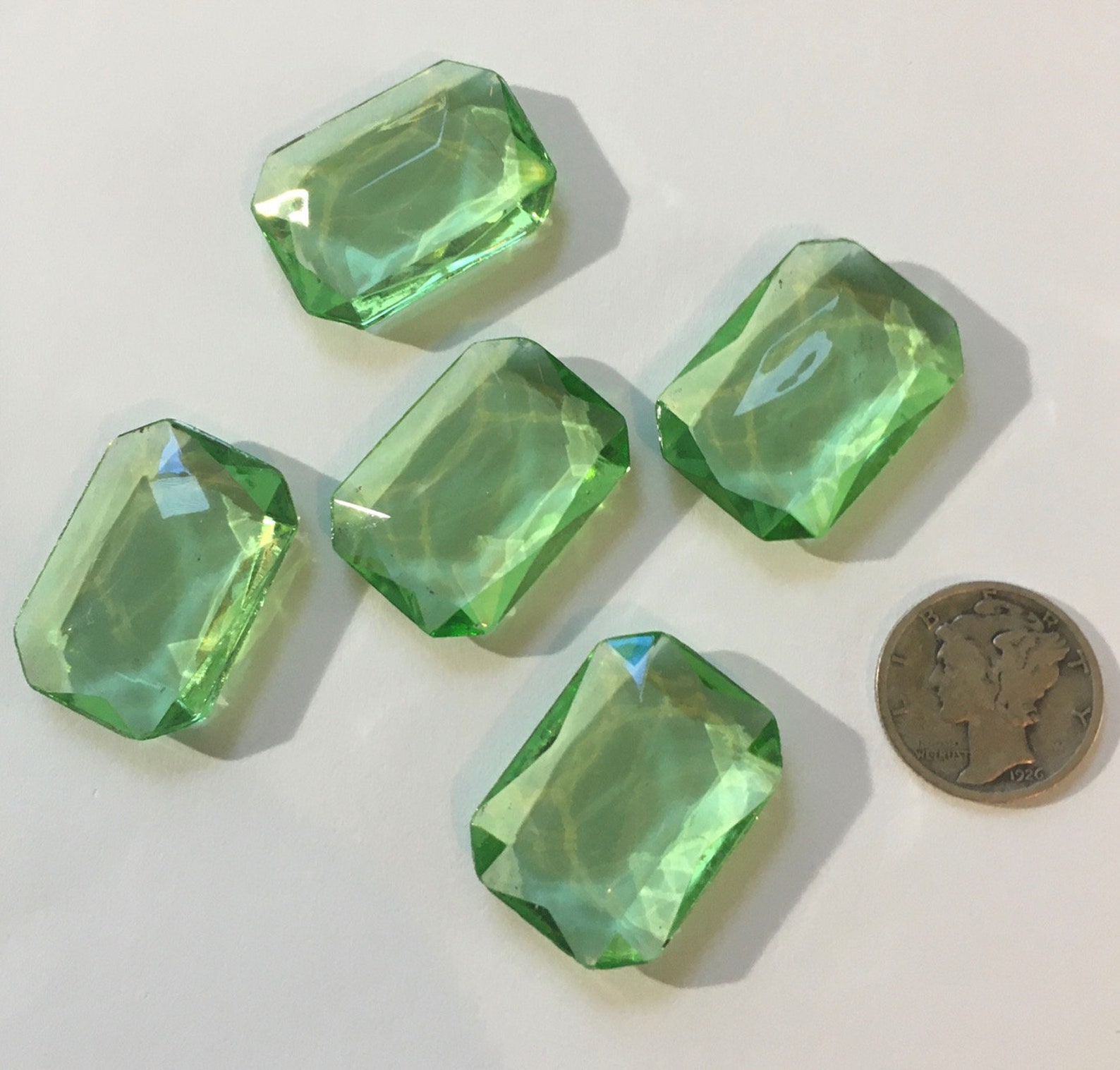 Rare 5 Vintage 25x18mm Rectangle Octagon Peridot Green - Etsy