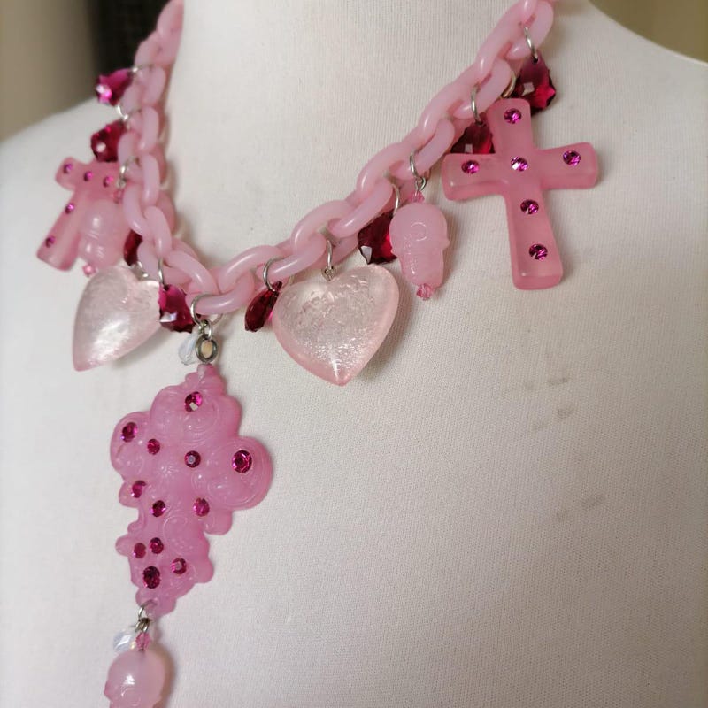 Tarina Tarantino - Etsy