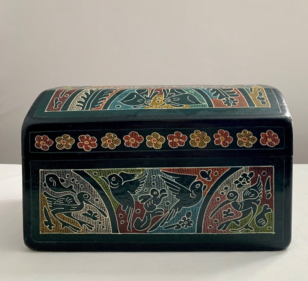 Vintage Black Lacquer Wood Box / Rabbits, Birds, Butterflies, Fish ...