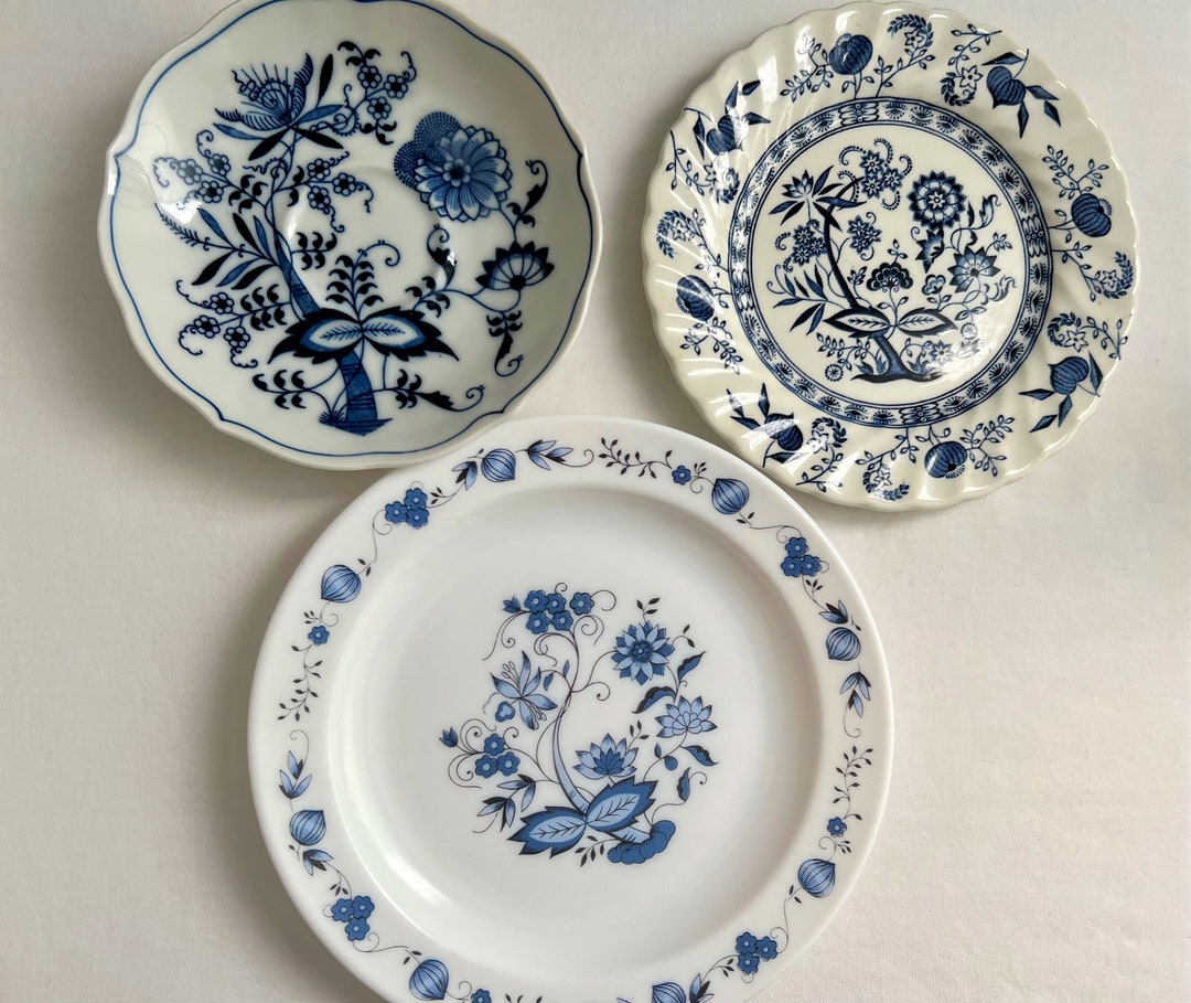 Vintage Blue Onion Plates 3 Ways - Etsy
