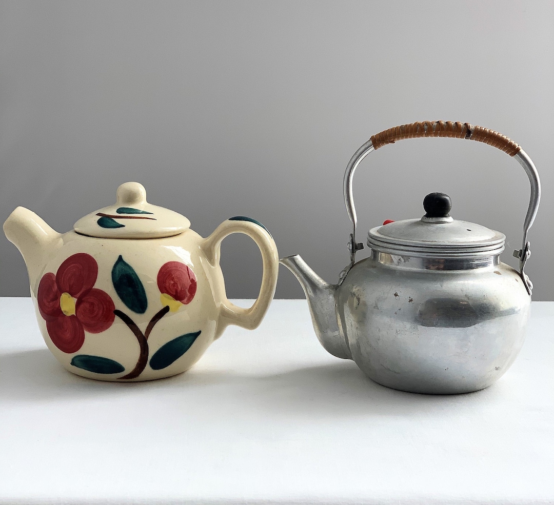 Vintage 2 Little Tea Pots Little Mccoy & Metal Teapots - Etsy