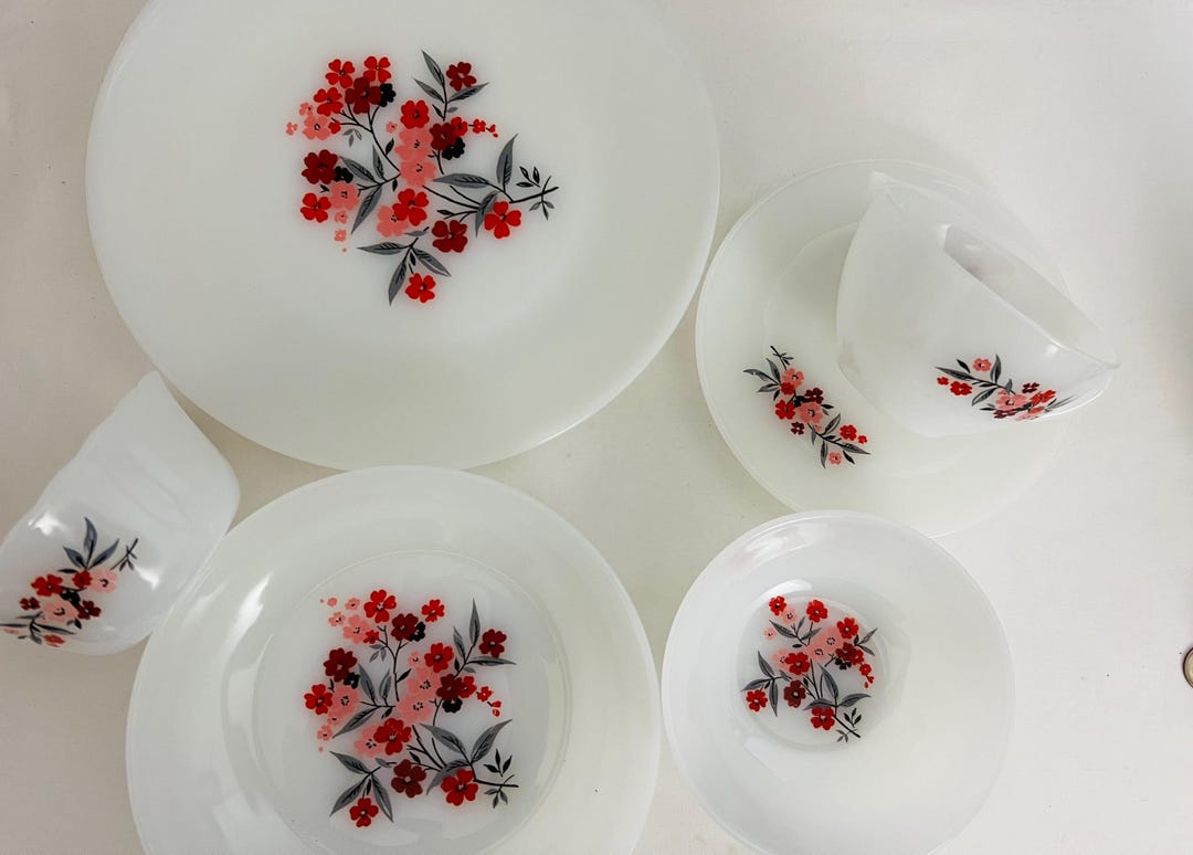 1960's Milk Glass Set / Anchor Hocking Fire King Primrose Milk Glass ...