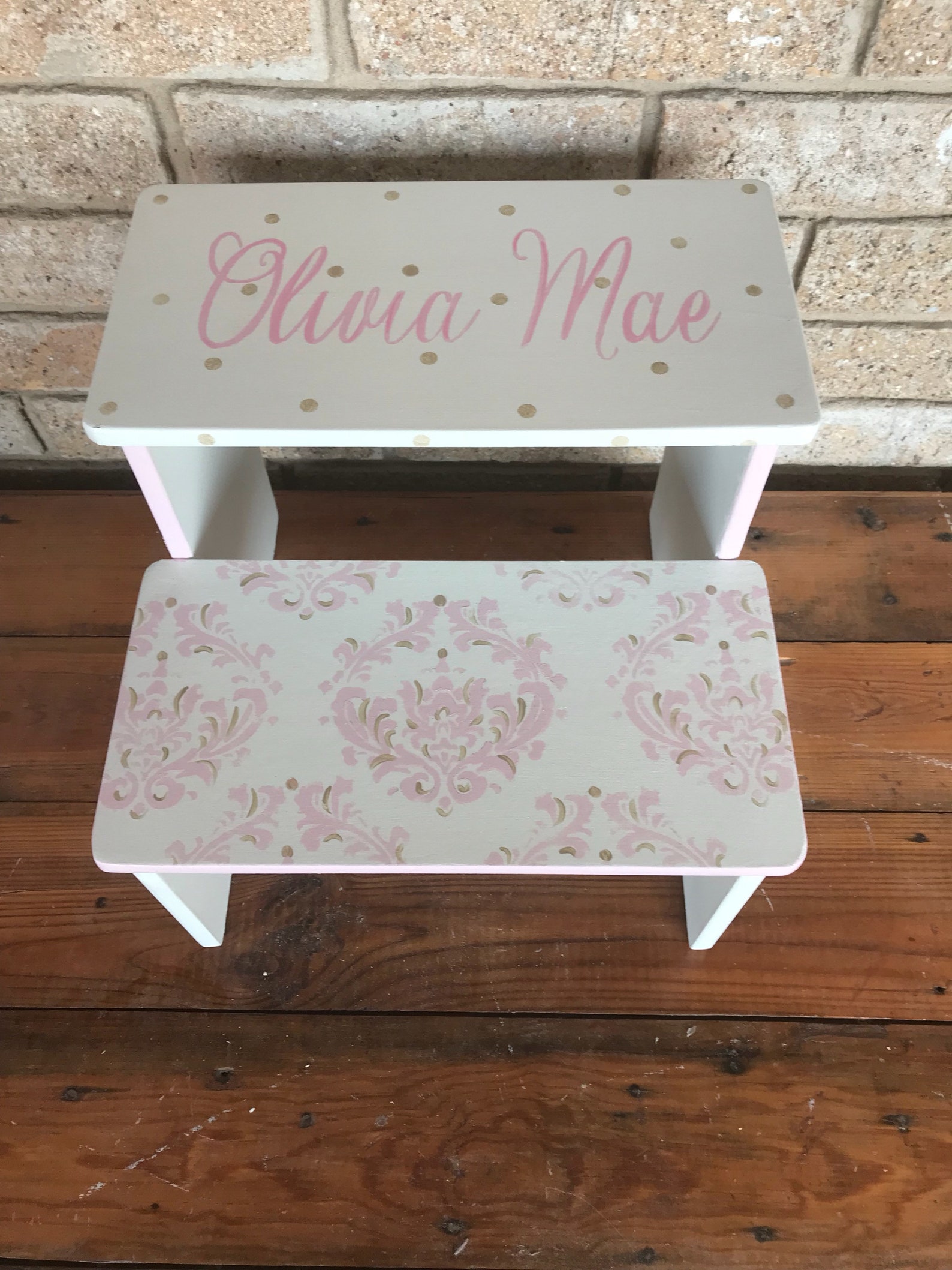 Step Stool for Girls Pink Gold Toddler Pigs Personalized - Etsy