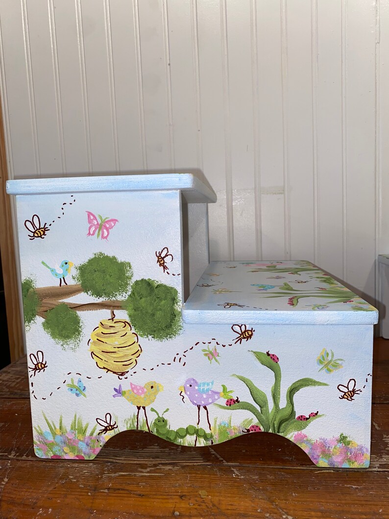 Birds Butterflies Bees, Girls Step Stools, Pink Lady Bugs, Green ...