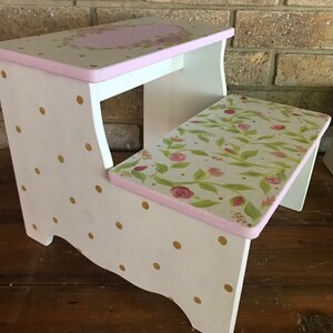 Girls Floral Roses, Step Stool, Personalized Gift. Bathroom Stool ...