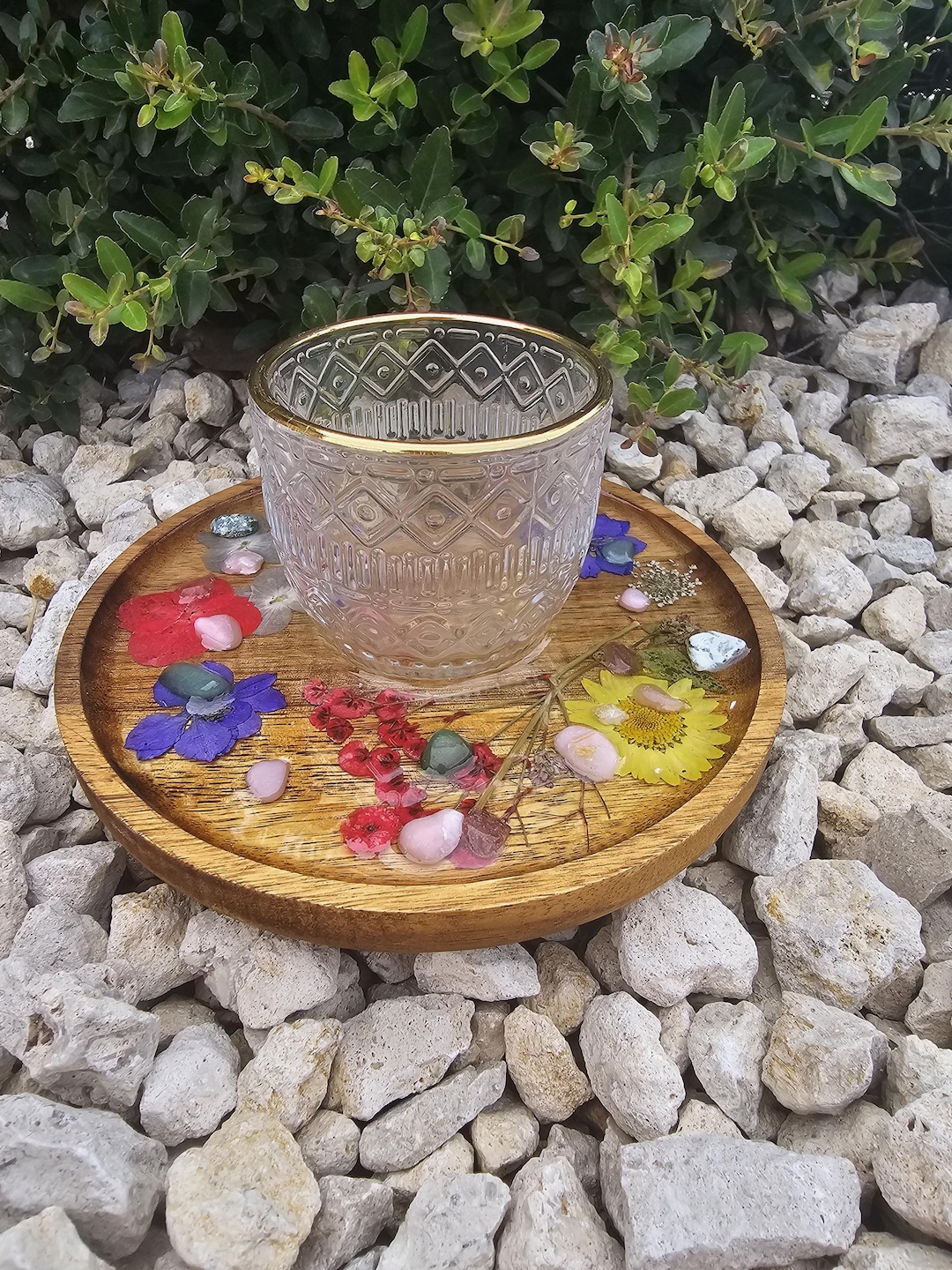 Floral Crystal Altar Tray: Dried Flowers, Botanical Resin Decor - Etsy