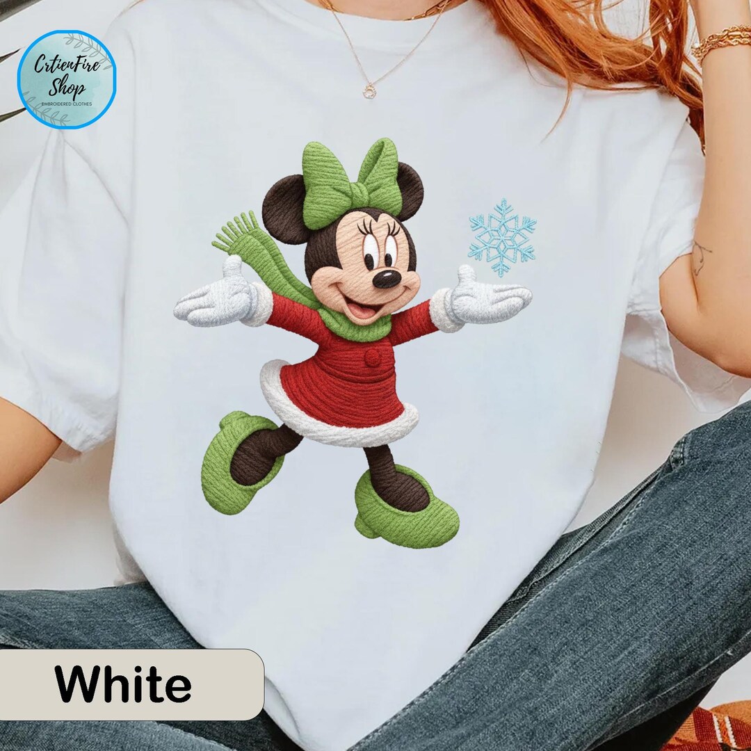 Comfort Color Faux Yarn Minnie Christmas T-shirt, Disneyland Christmas ...