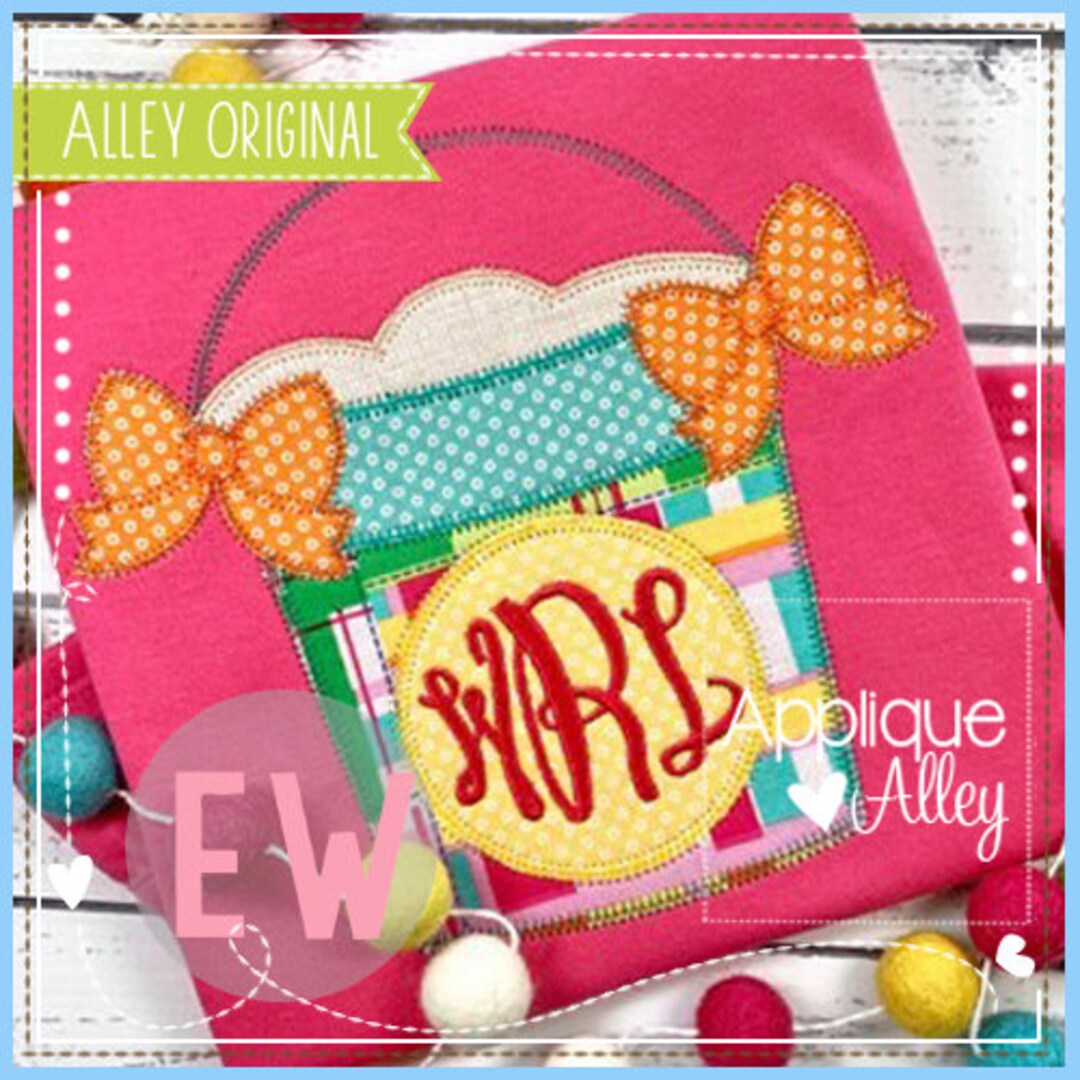 Zig Zag Sand Pail Bucket With Sand and a Bow Monogram Frame - Beach ...