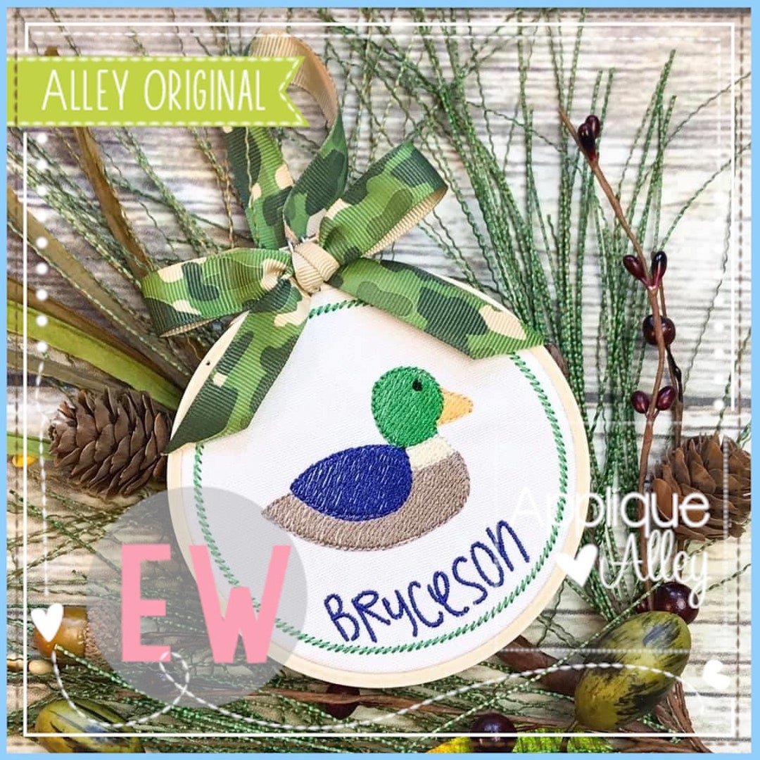 Ornament Duck AAEW - Etsy