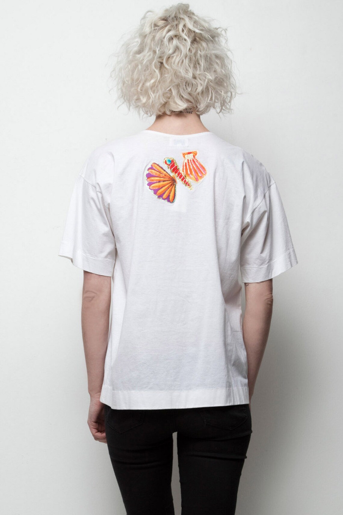 Coral sea shells short sleeve vintage printed t shirt summer | Etsy