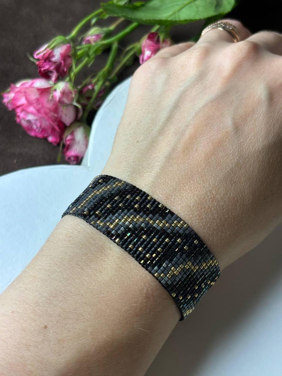 Luxury Bead Loom Bracelet Pattern | Black and Gold Miyuki 11/0 PDF ...