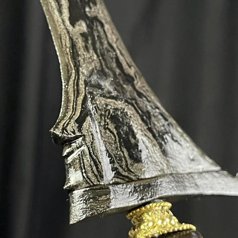 Rare Mundarang Javanese Keris With Putri Kinurung Pamor – Antique Tuban ...