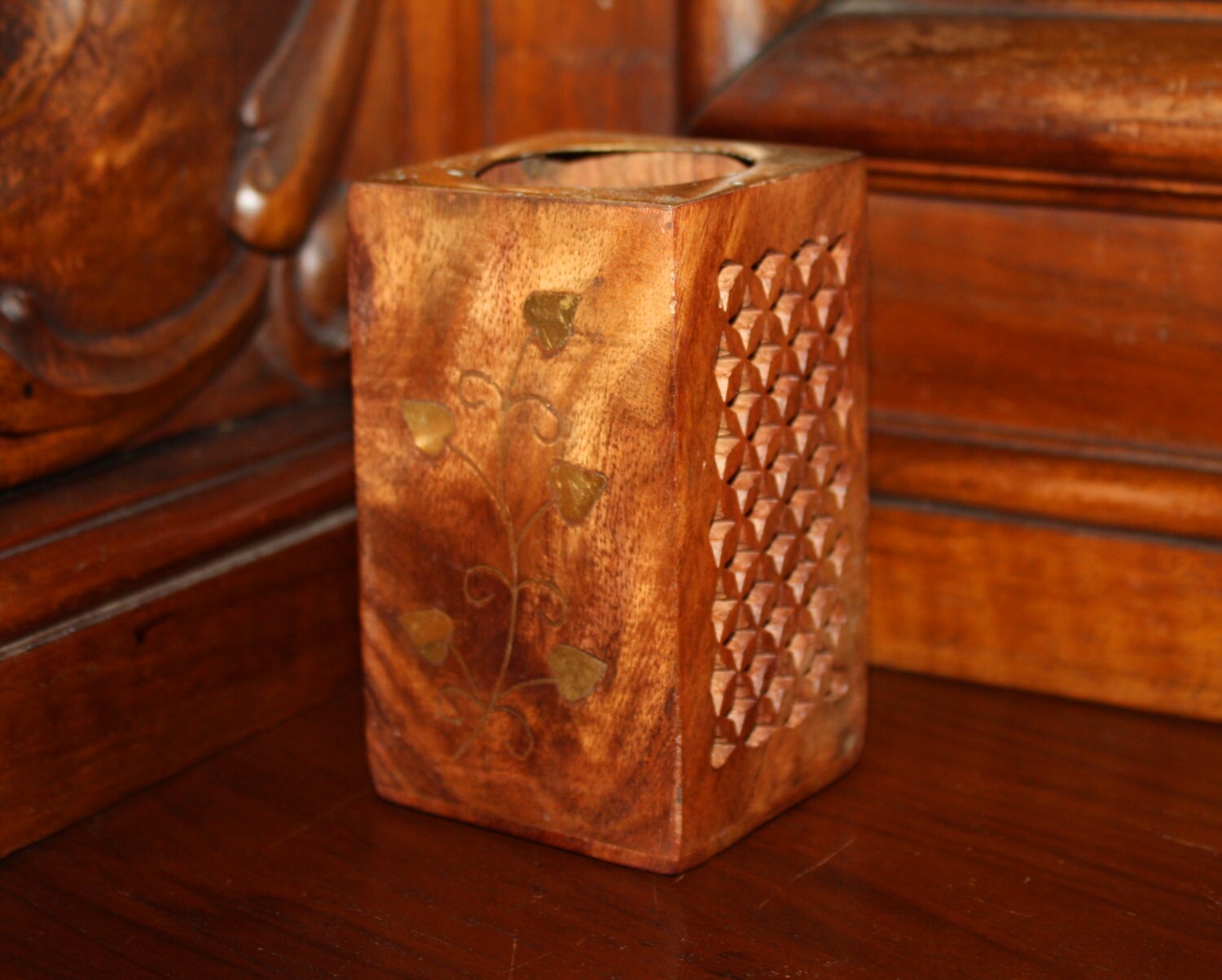Beautiful Handcrafted Wooden Pencil Holder with Inlaid Brass & Carved ...