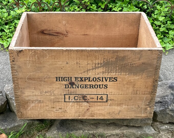 Primitives - Countryside Antiques & Primitives