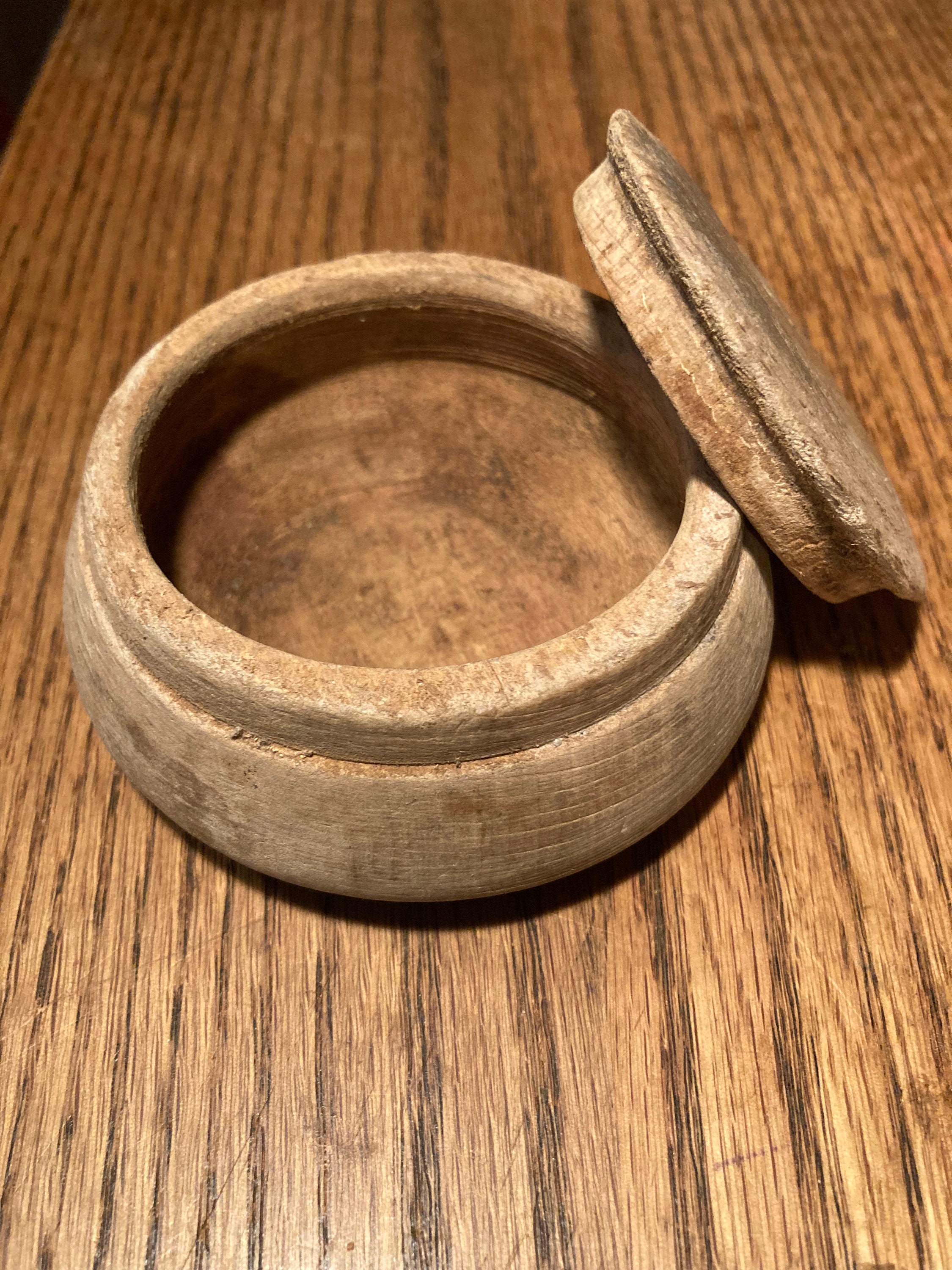 Antique Primitive Early 1800s Treen Covered Spice Bowl; Beehive Shaped ...