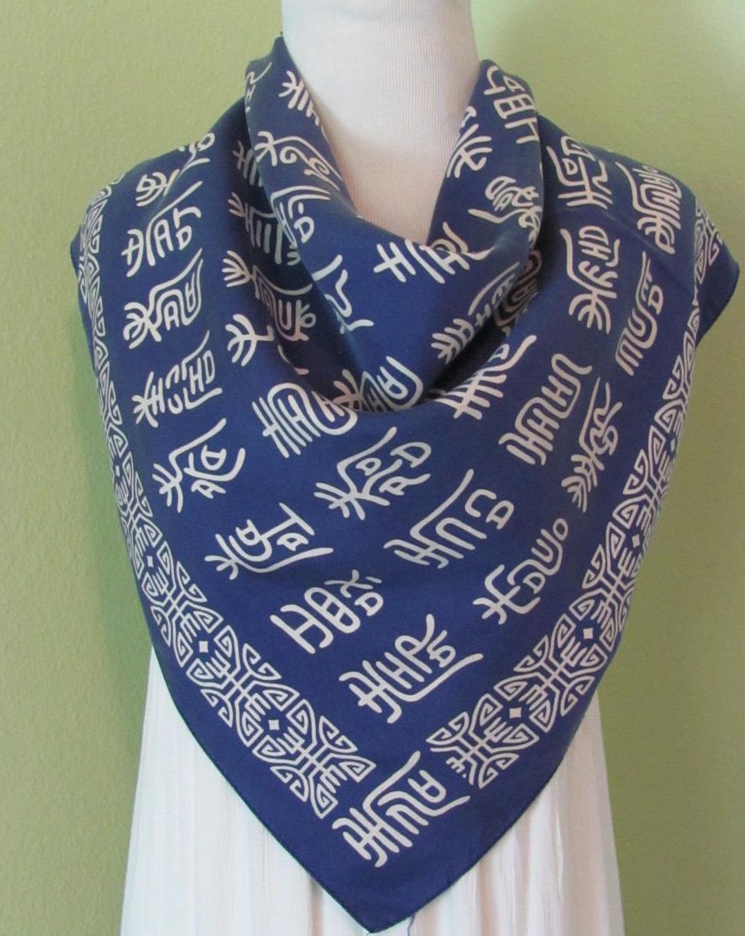 Beautiful Dark Blue Asian Script Soft Silk Scarf // 29" Inch 74cm ...