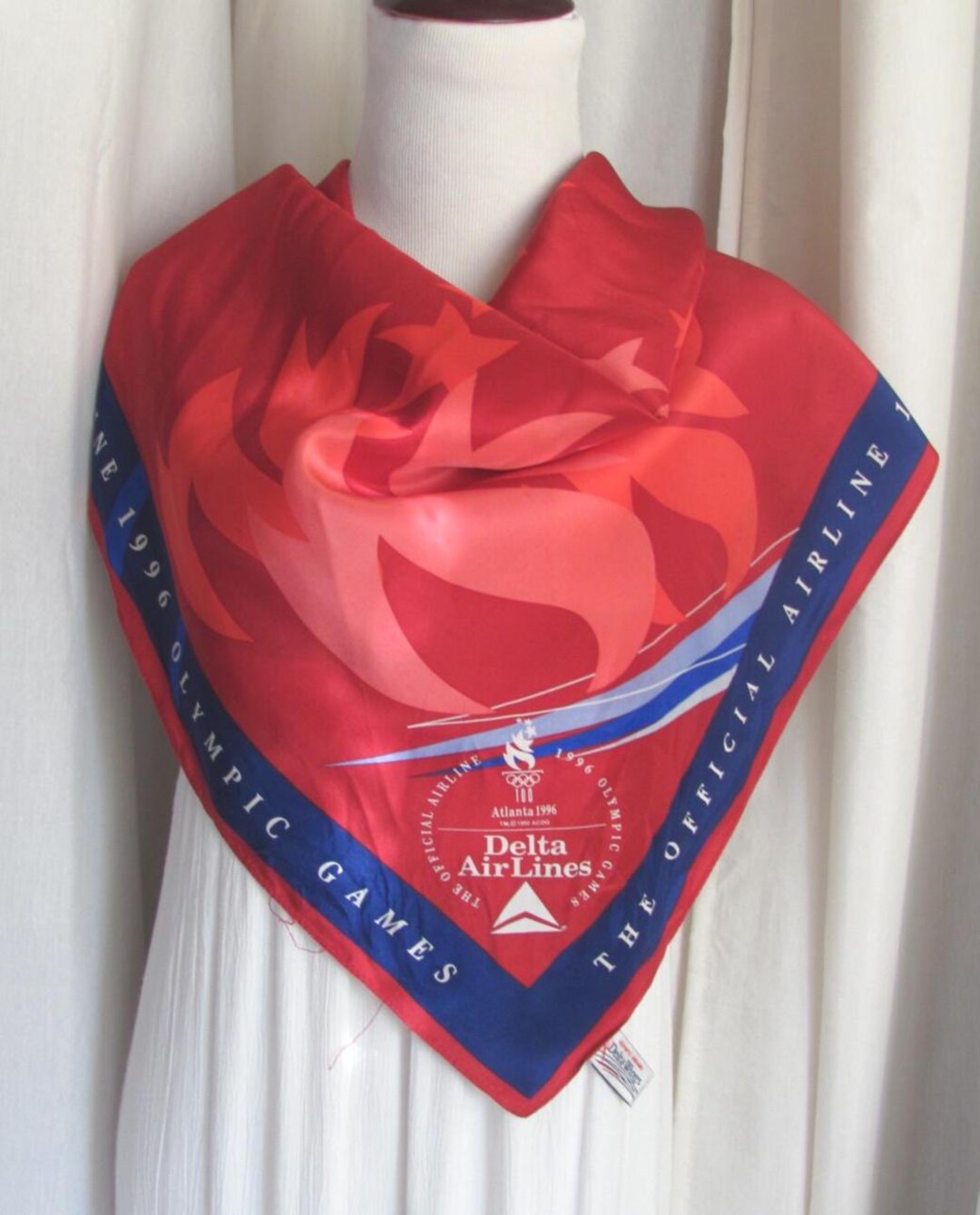 Delta Airlines // 1996 Atlanta Olympics All Bilt Red Blue Silk Scarf ...