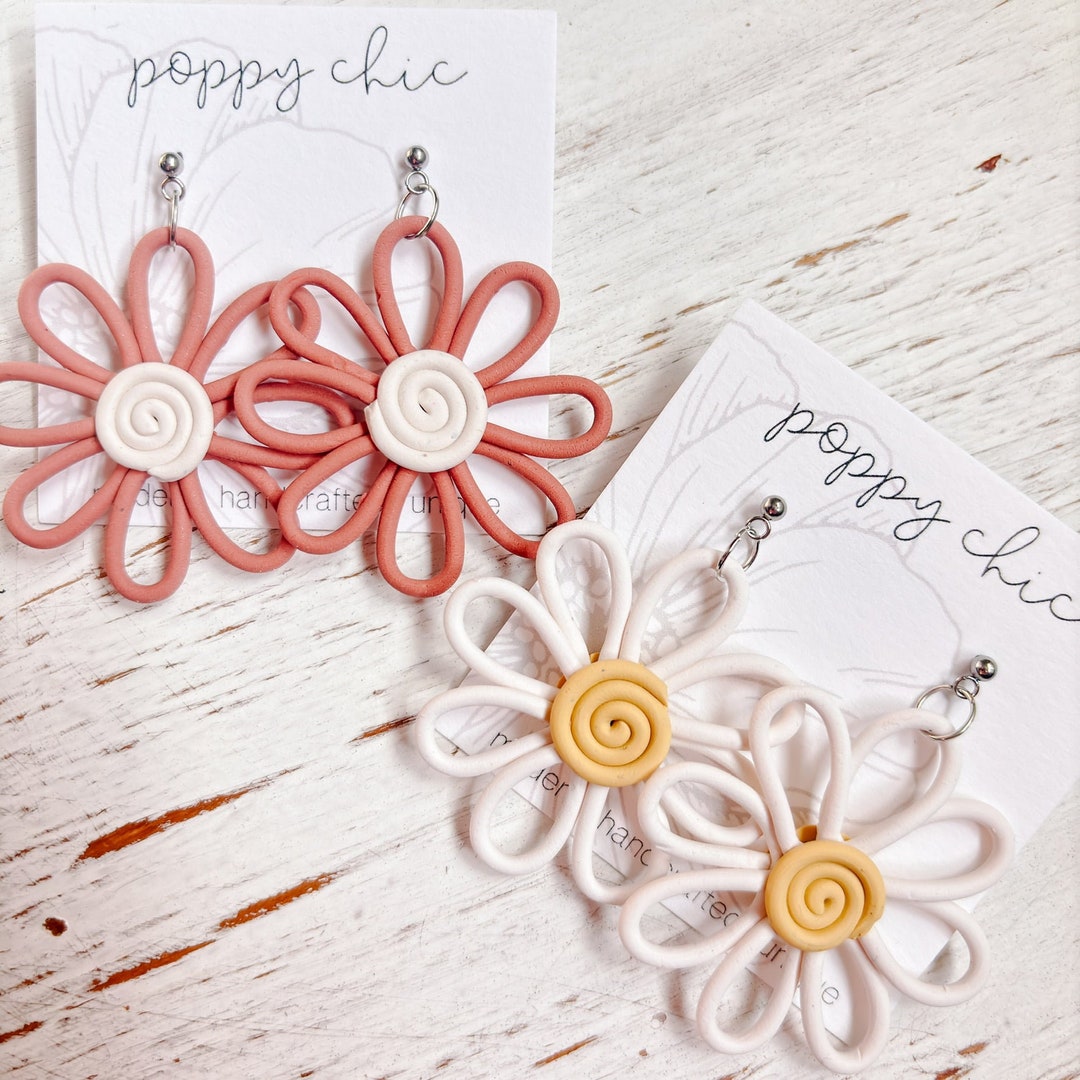 Daisy Dangles, Clay Earrings, Spring and Summer Accessories, White ...