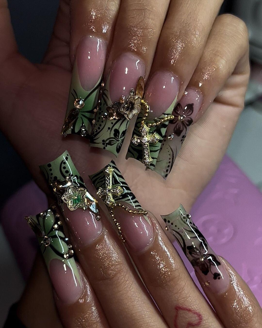 Black Green Opium Nails, Alt Snow Leopard Tiger Set, Butterfly ...