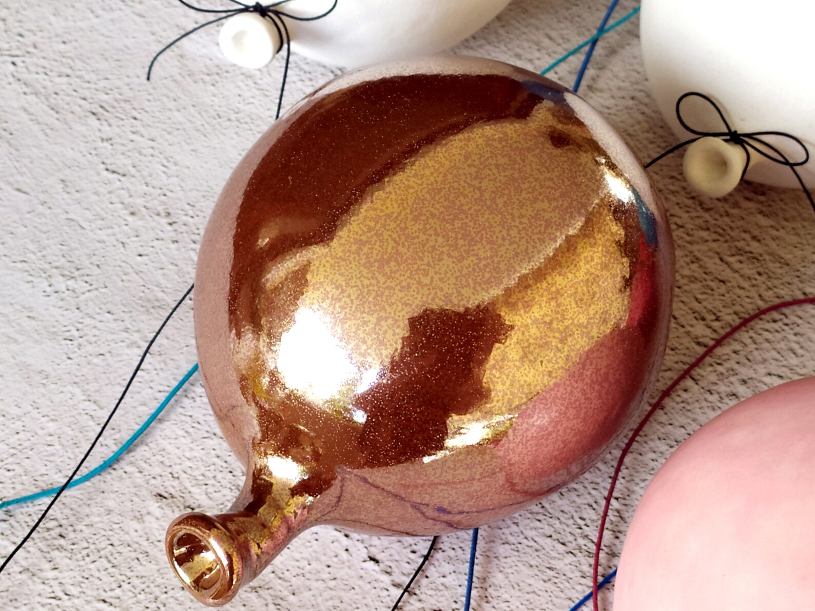 Ceramic Balloons, Hanging Wall Art, 3 GOLD Ceramic Balloons 13cm Height ...