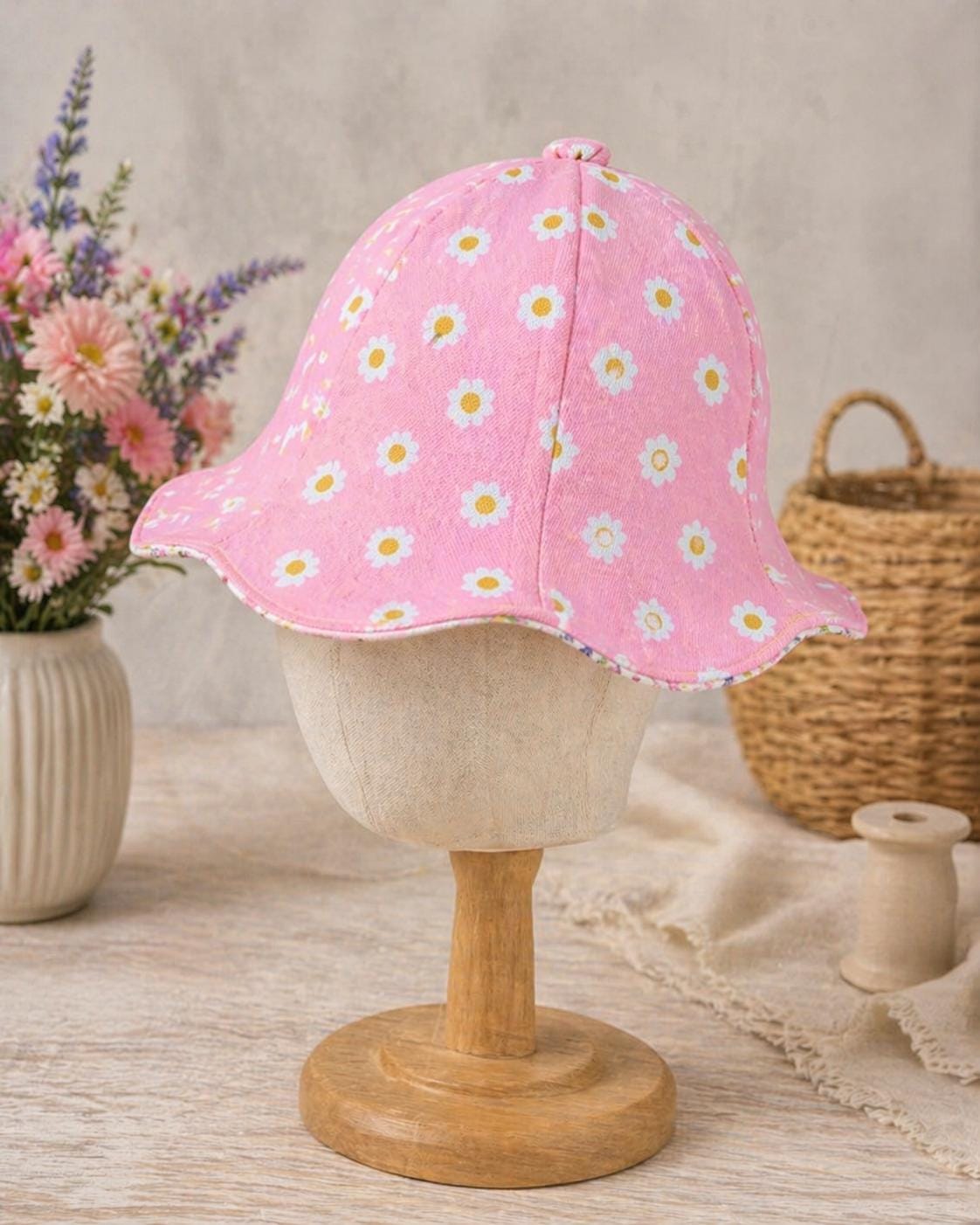 Reversible Bucket Hat Sewing Pattern | Daisy & Denim Fabric | Beginner ...