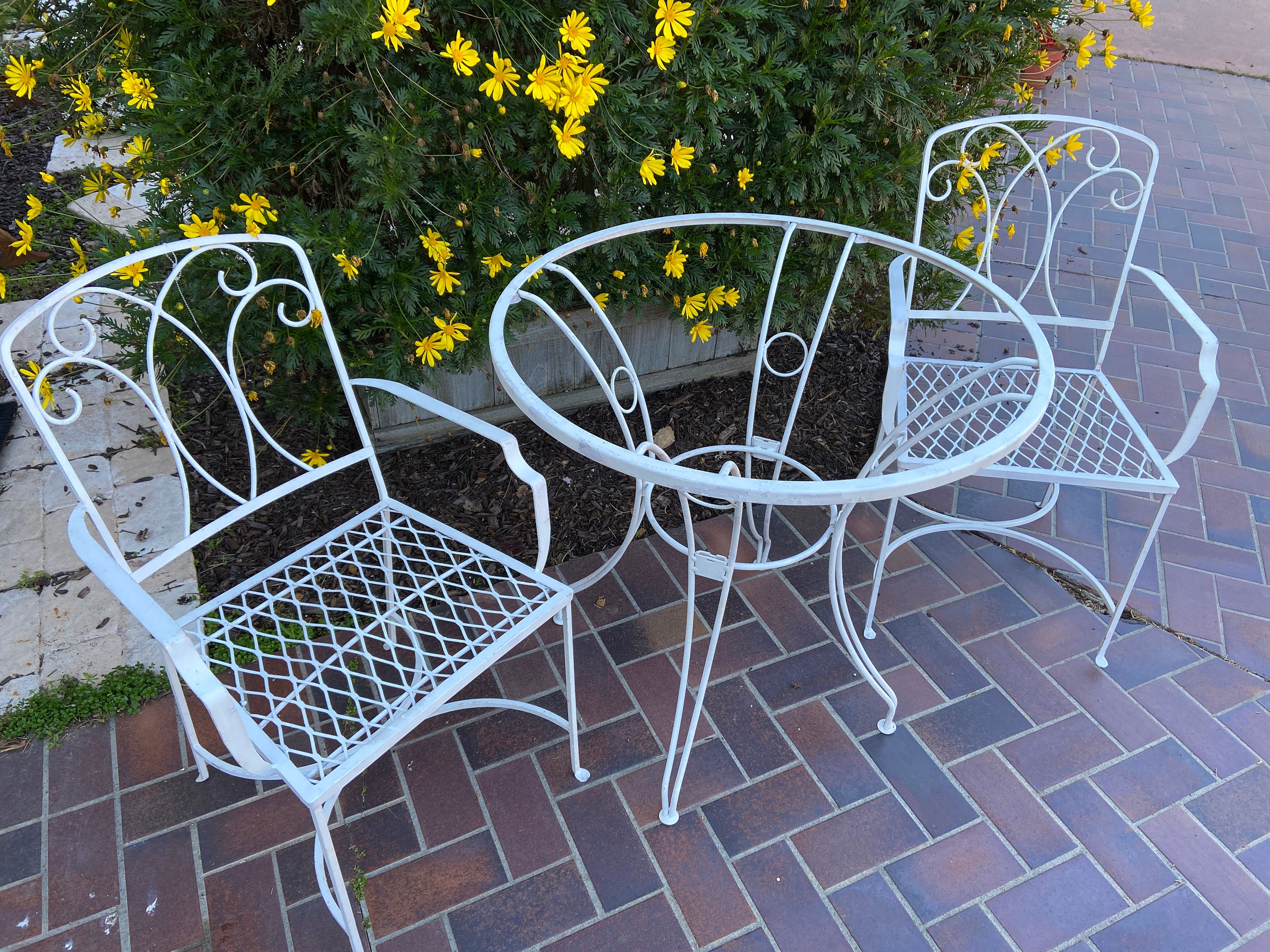 Vintage Wrought Iron Patio Bistro Set--local PICK-UP! Read Description ...