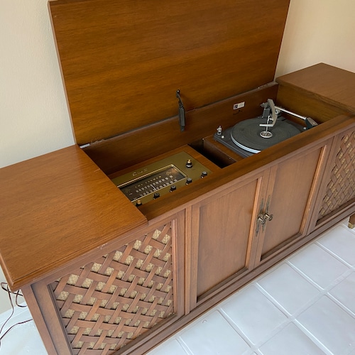 Mid-century Fisher Stereo Console W/garrard Turntablelocal - Etsy