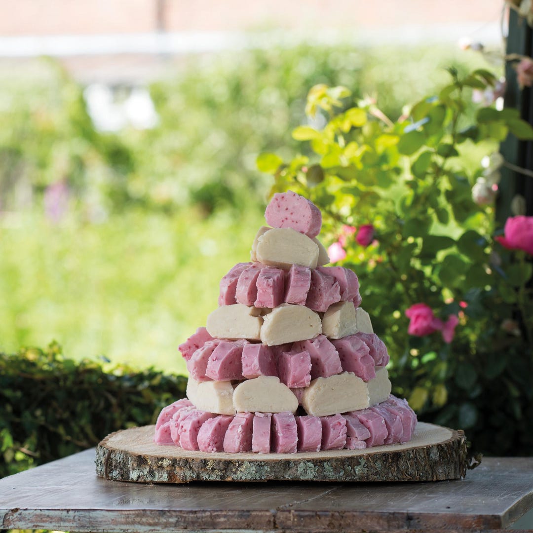 Handmade Wedding Fudge Sculpture - Unique Wedding Cake - Etsy