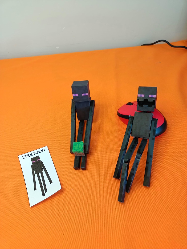 Poseable Enderman Papercraft – With Tutorial Video– Minecraft Digital ...