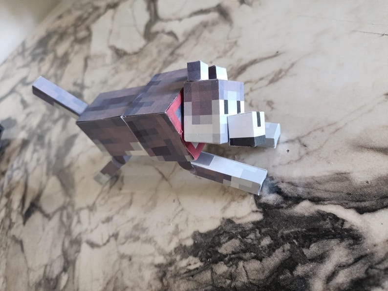 Poseable Ashen Wolf Papercraft – With Tutorial Video– Minecraft Digital ...