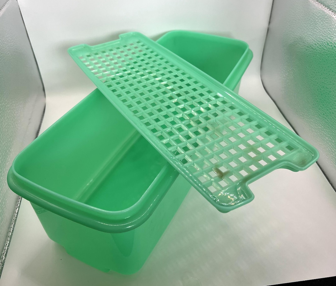 Vintage Tupperware #782 Celery Keeper | Complete 3-piece Set | Jadeite ...