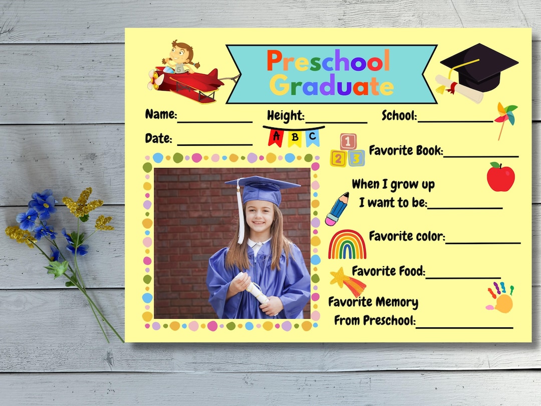Yellow Preschool Graduation Keepsake | DIY Memory Page With Photo Spot ...