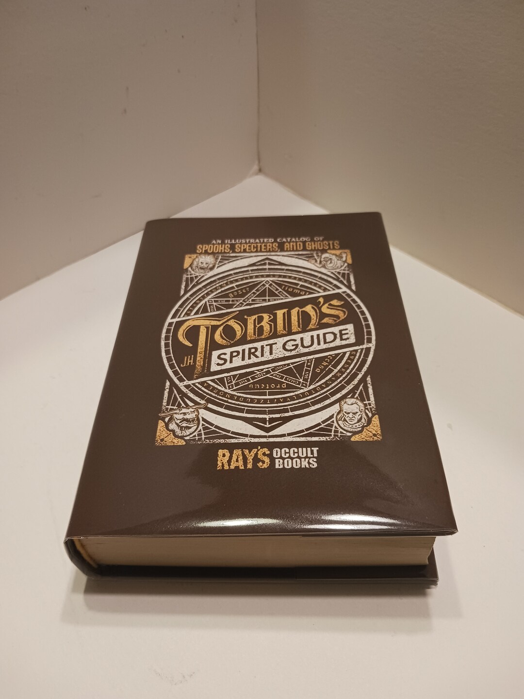 Ghostbusters Movie Prop Book and Hollow Book Safe Tobin's Spirit Guide ...