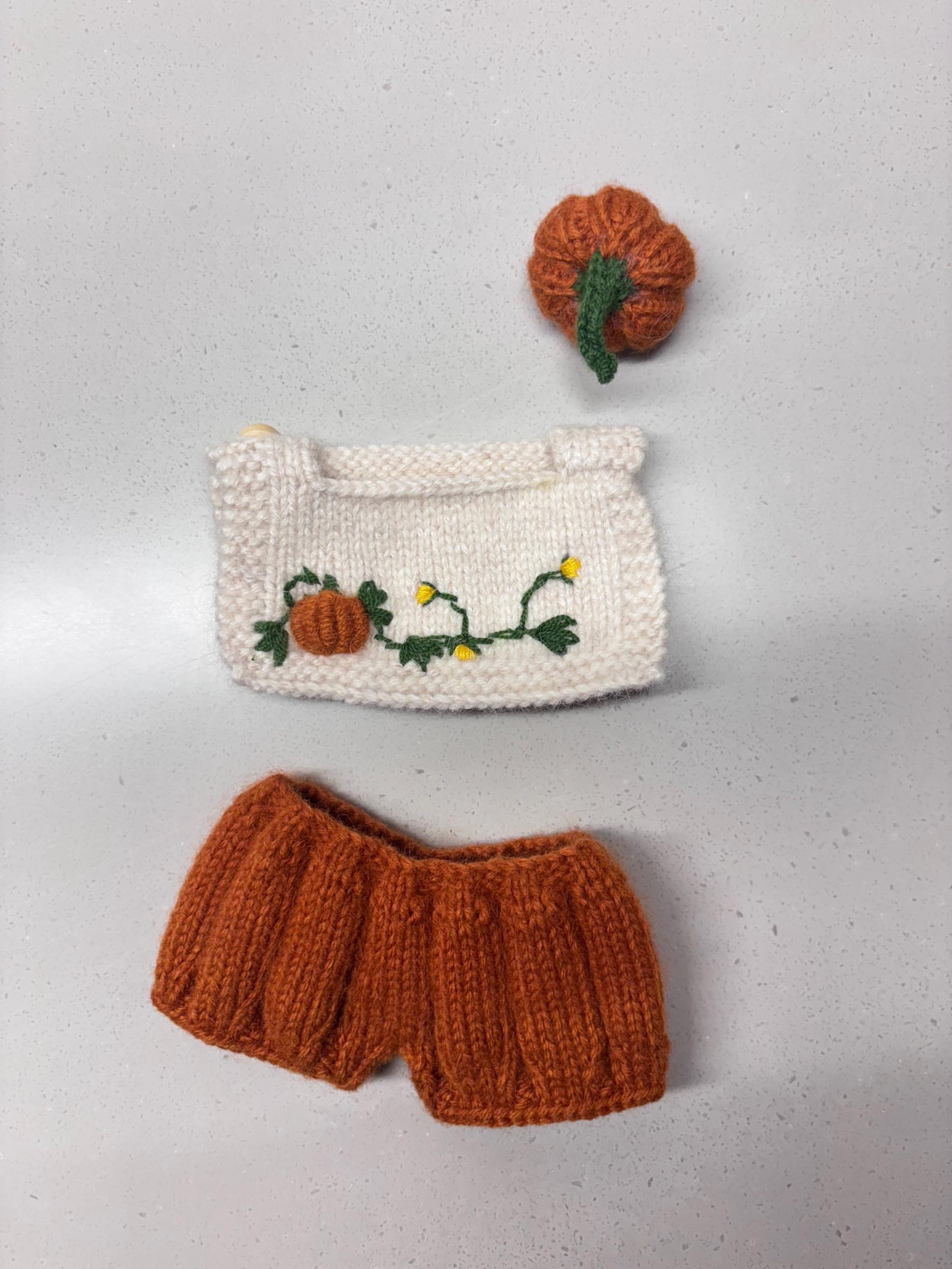 POP Mart: Labubu Clothes; Labub Outfits Labubu Pumpkin 3pcs Set(no Doll ...