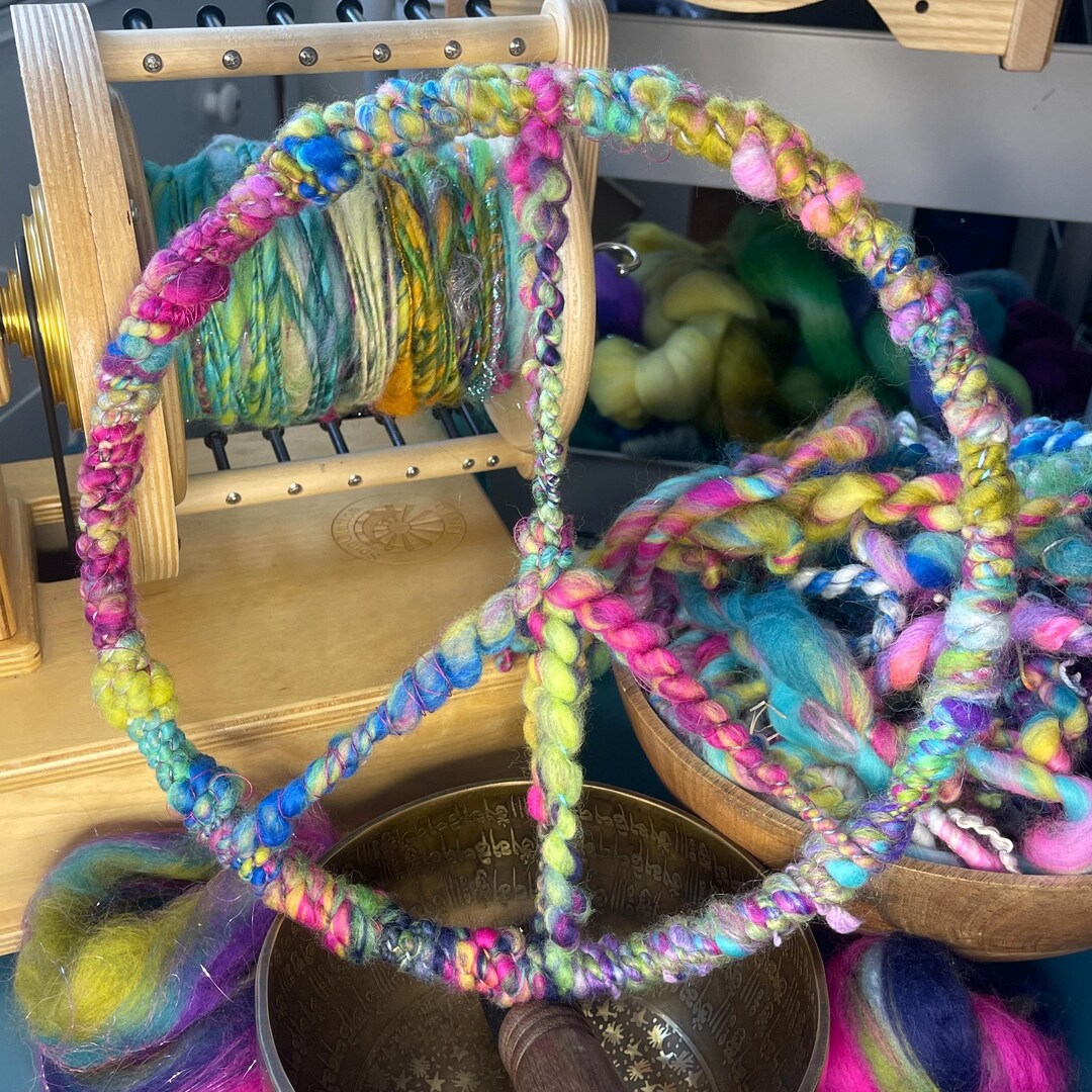 Peace Sign Yarn Wall Hanging - Etsy