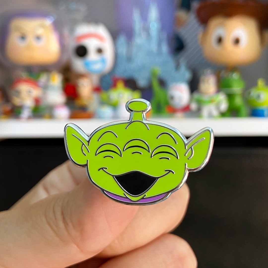 Alien Hard Enamel Pin Little Green Man Pin - Etsy