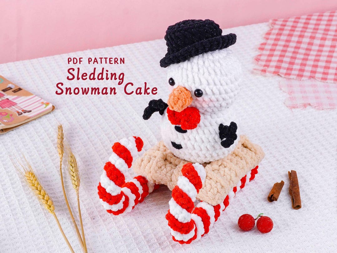 Sledding Snowman Cake Crochet Pattern, Christmas Cake Amigurumi Crochet ...