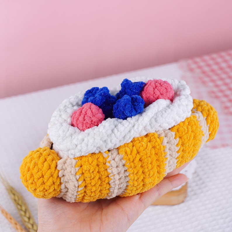Croissant Crochet Pattern, Amigurumi French Pastry PDF, Kawaii Food ...