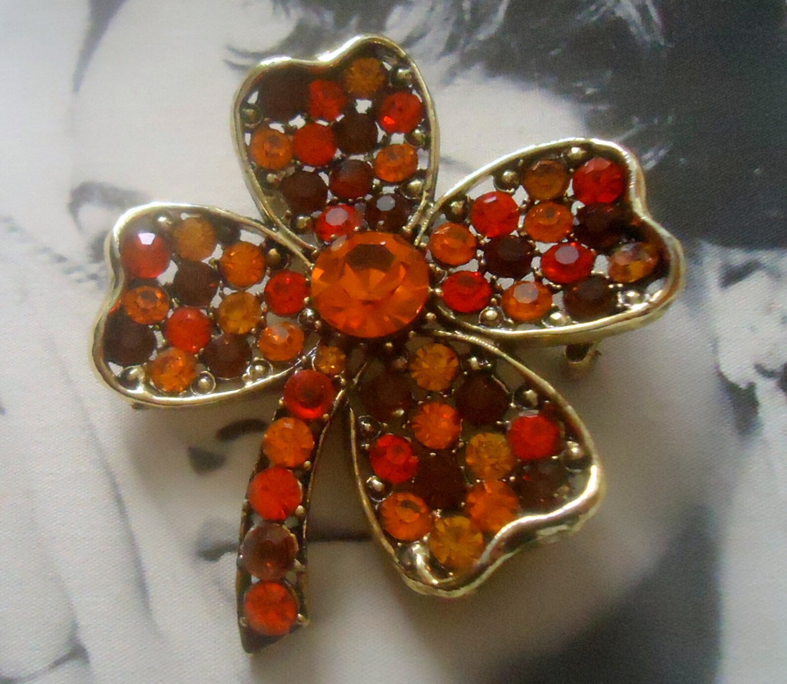 Delizza and Elster A/k/a Juliana Four Leaf Clover Flower - Etsy